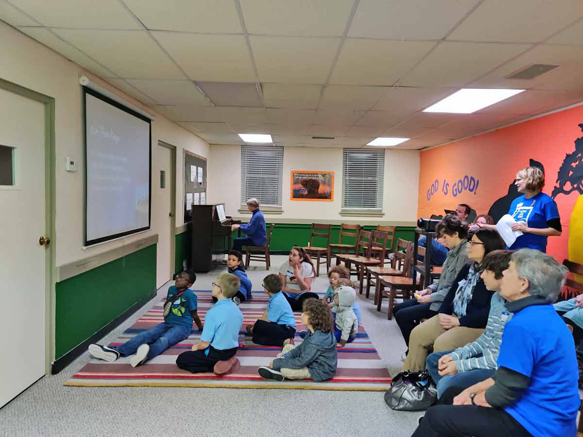 messy church gallery | First United Methodist Church of Hampton, VA